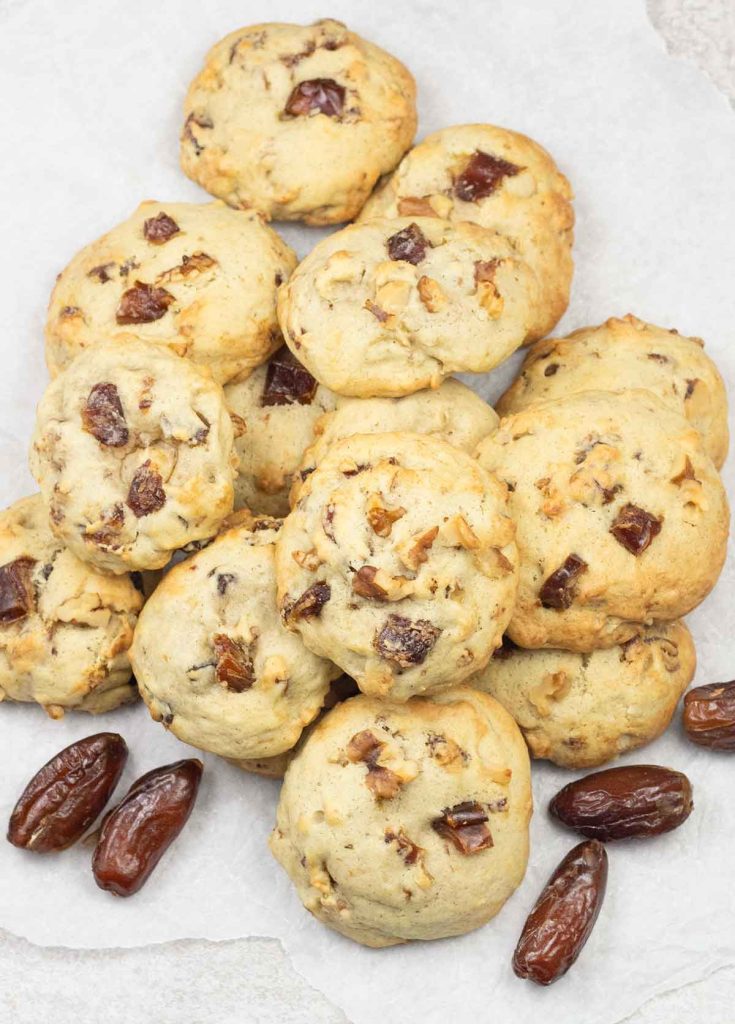Date Cookies - Recipe Tale